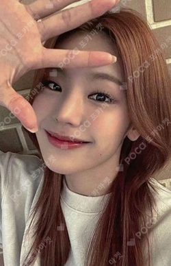 Pocamarket, ITZY YEJI KILL MY DOUBT QOO10/SOUND WAVE K-pop Photocard